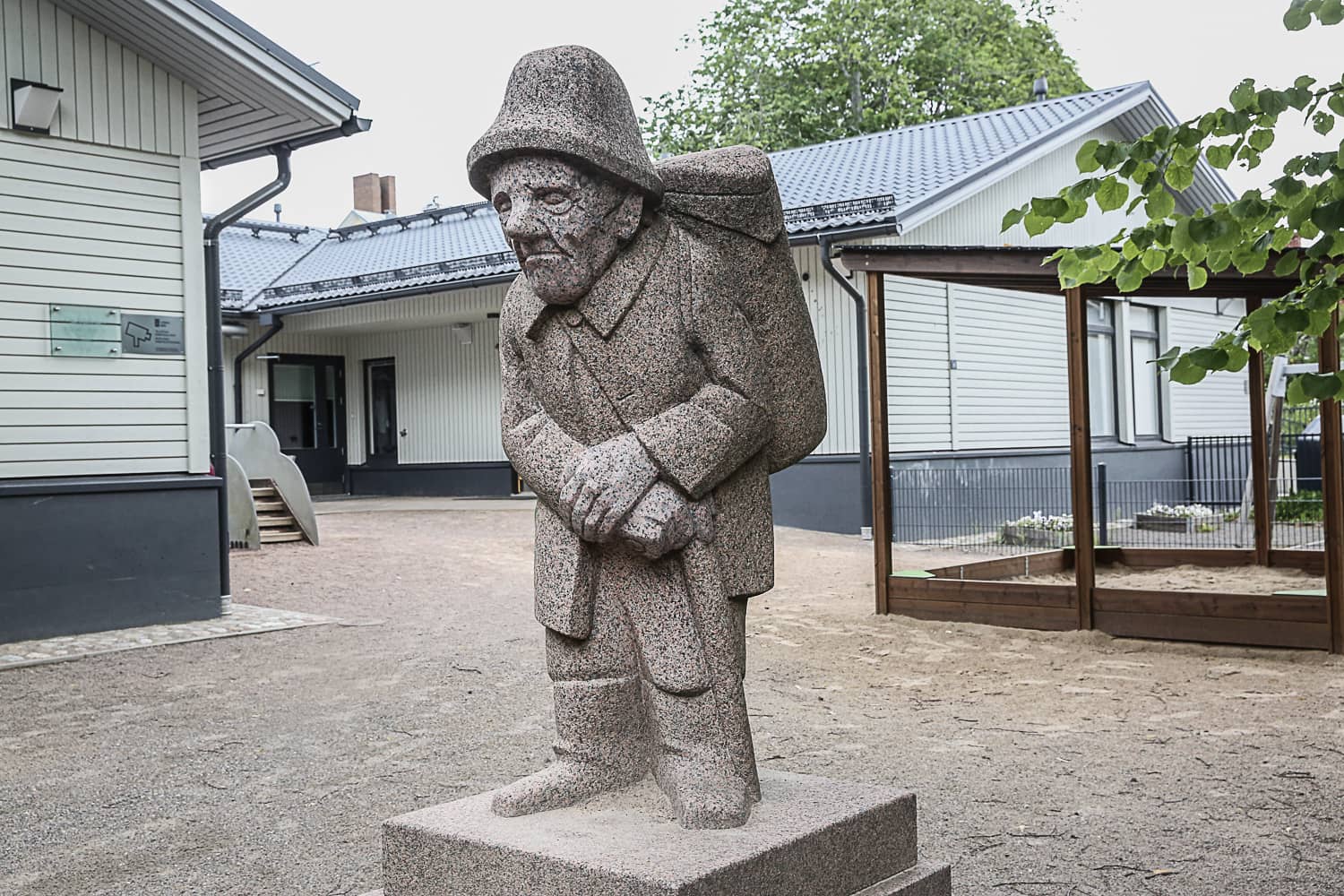 Korppu-Vihtori (Viljo Mäkinen) - Jälkipeli.net